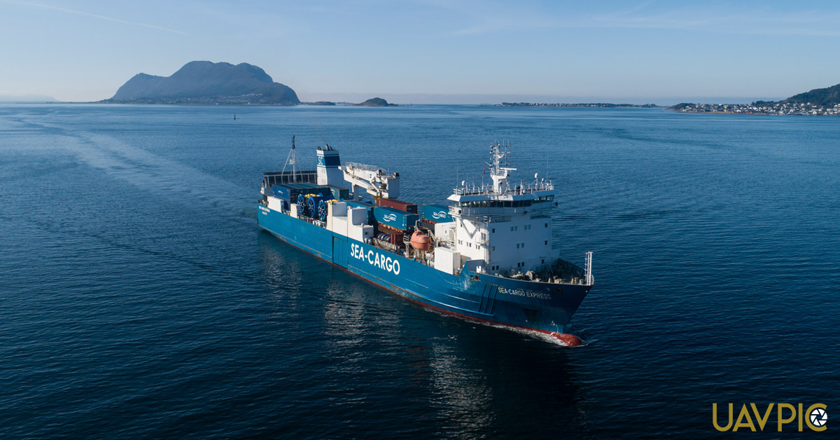 Sea Cargo Express - Uavpic