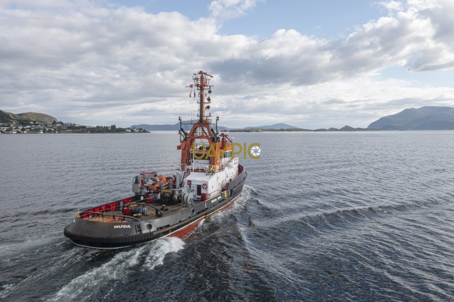 Eems Wrestler - Uavpic